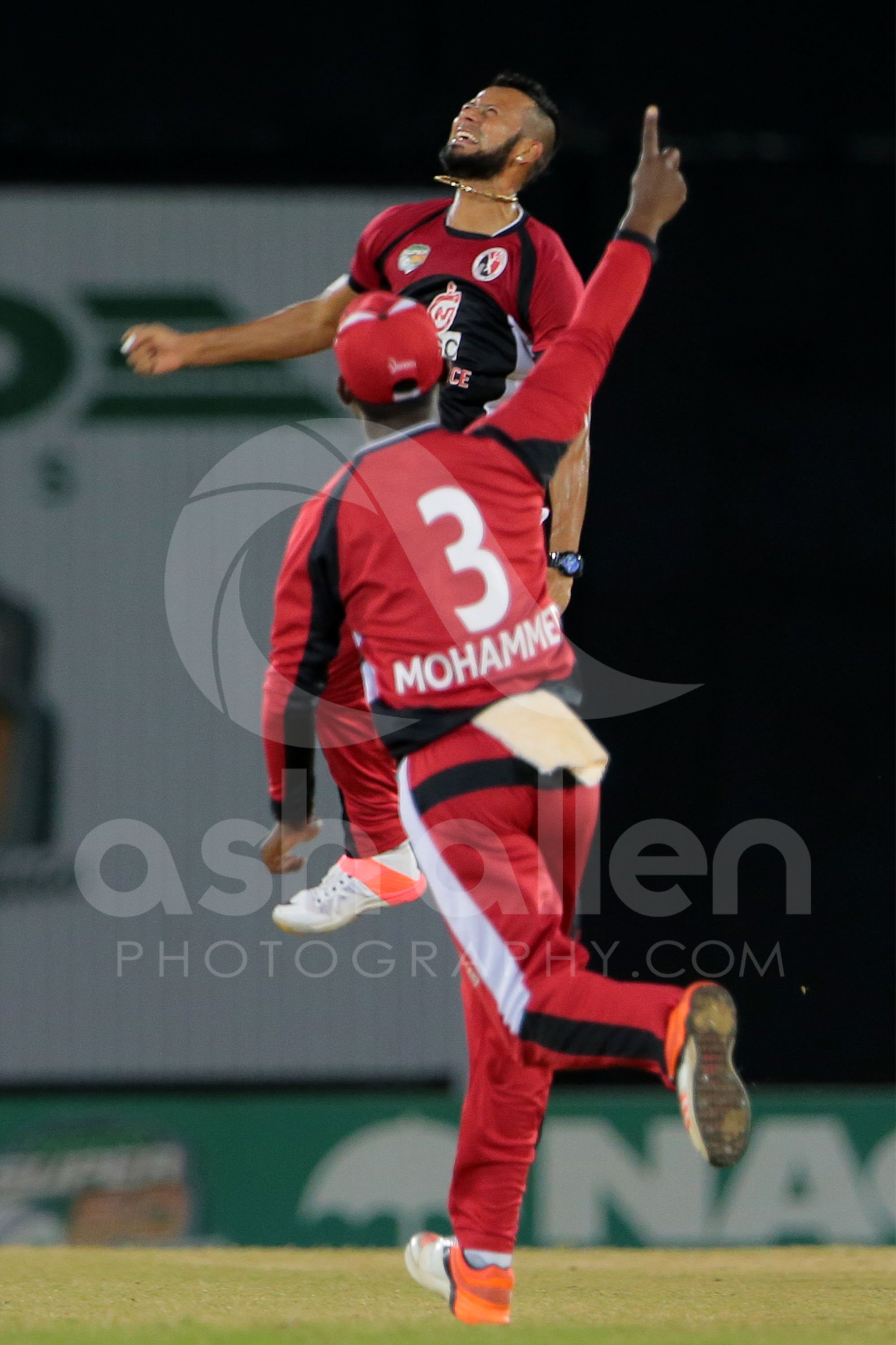Rayad Emrit and Jason Mohammed celebrate - Ash Allen Photography